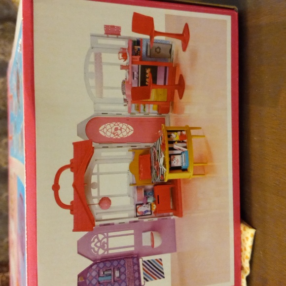 Barbie | Toys | Barbie Portable Glam Getaway House | Poshmark